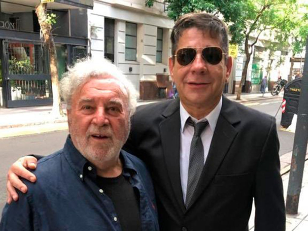 Encontraron muerto al actor y productor teatral Carlos Bacchi ...