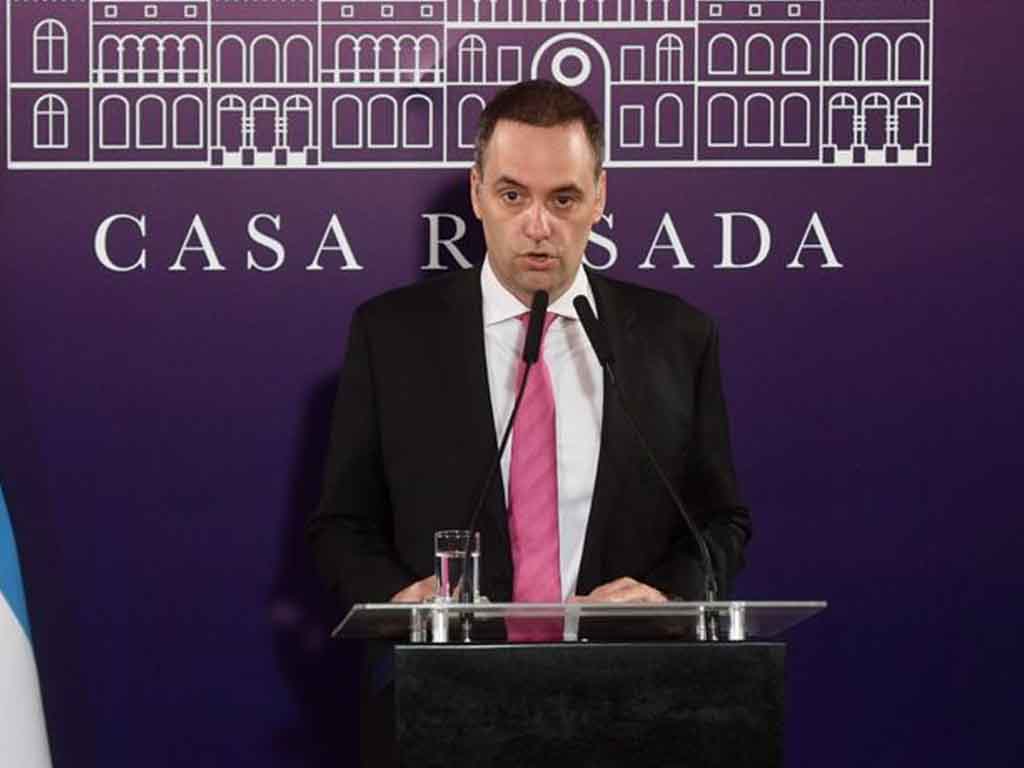 El Gobierno cruzó a Unión por la Patria por criticar las medidas de ...