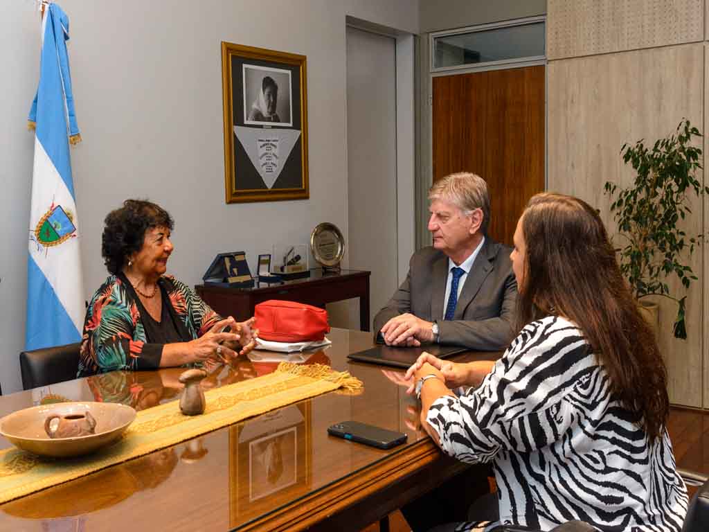Ziliotto se reunió con Dora Barrancos - maracódigital.net Ziliotto se reunió con Dora Barrancos - maracódigital.net